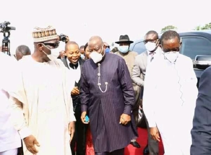 Obaseki, Jonathan, Okowa celebrate with Apostle Charles Osazuwa at 50 ...